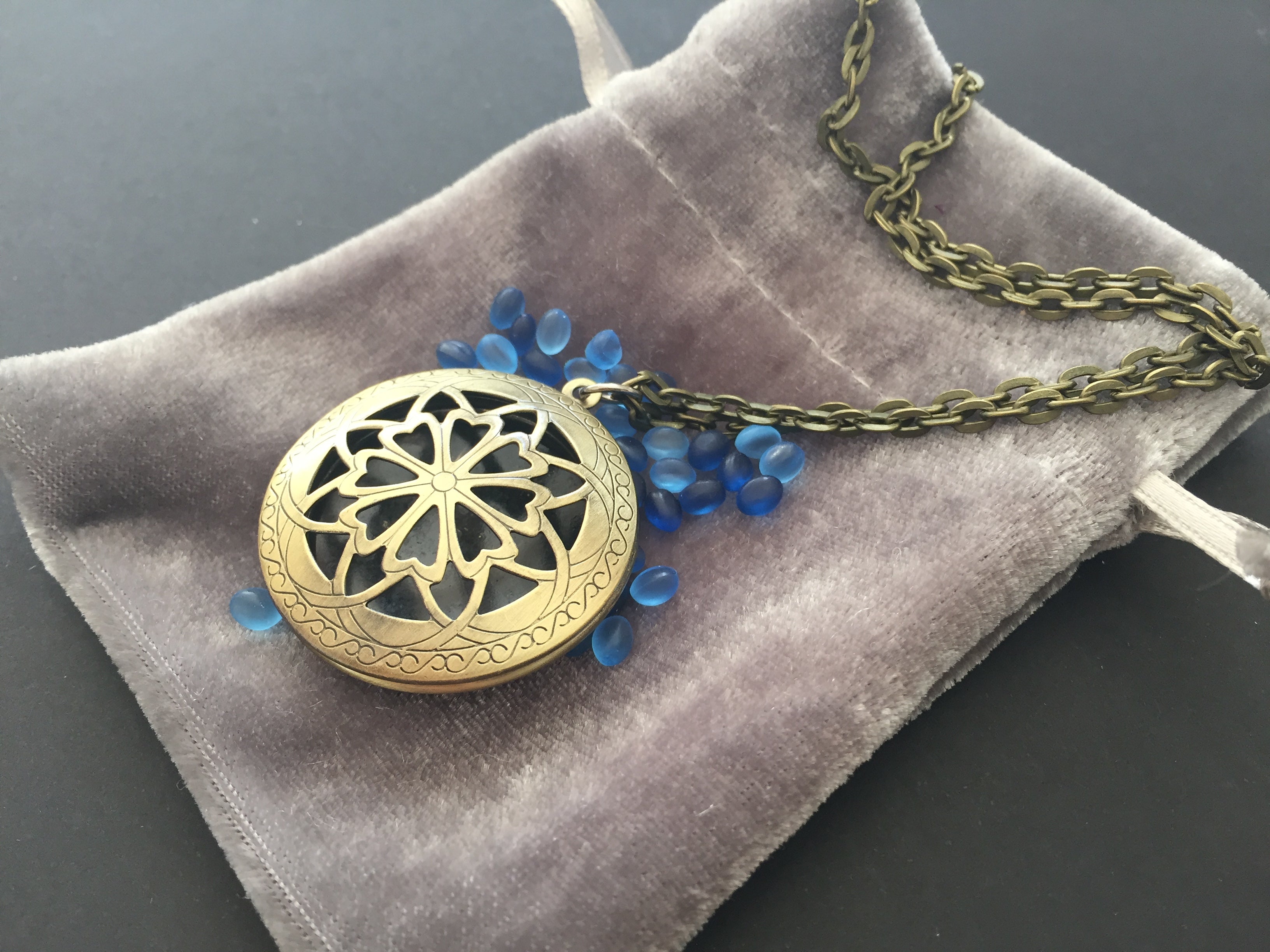 Scentable Lockets – Oddfish Games